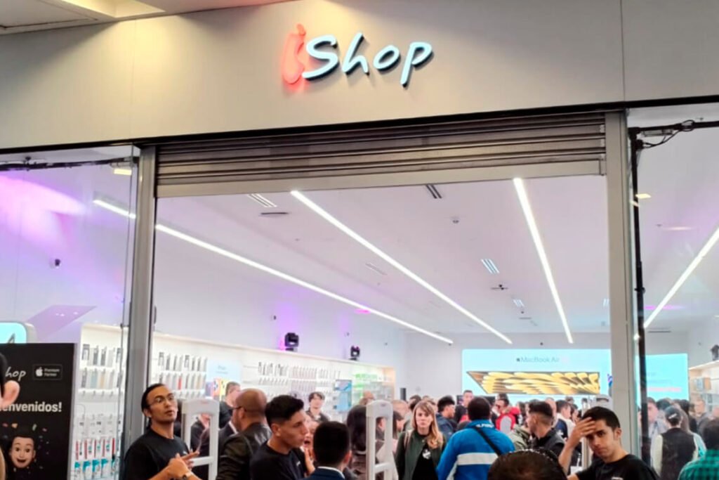 Catorce años de las tiendas iShop en Colombia - ITenLINEA